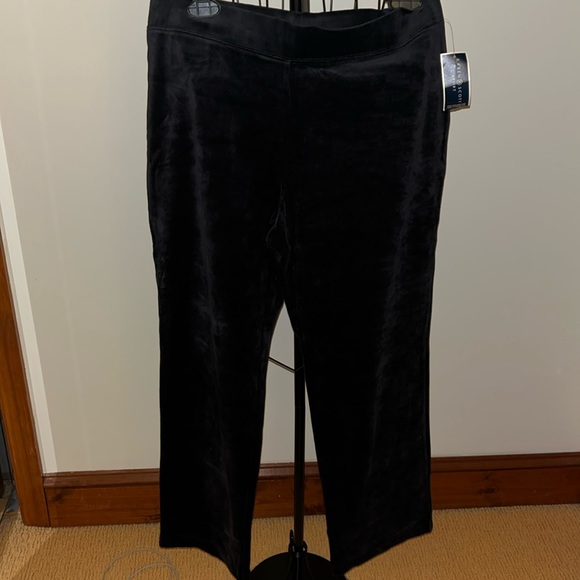 Karen Scott | Pants & Jumpsuits | Nwt Velour Pull Up Pants | Poshmark